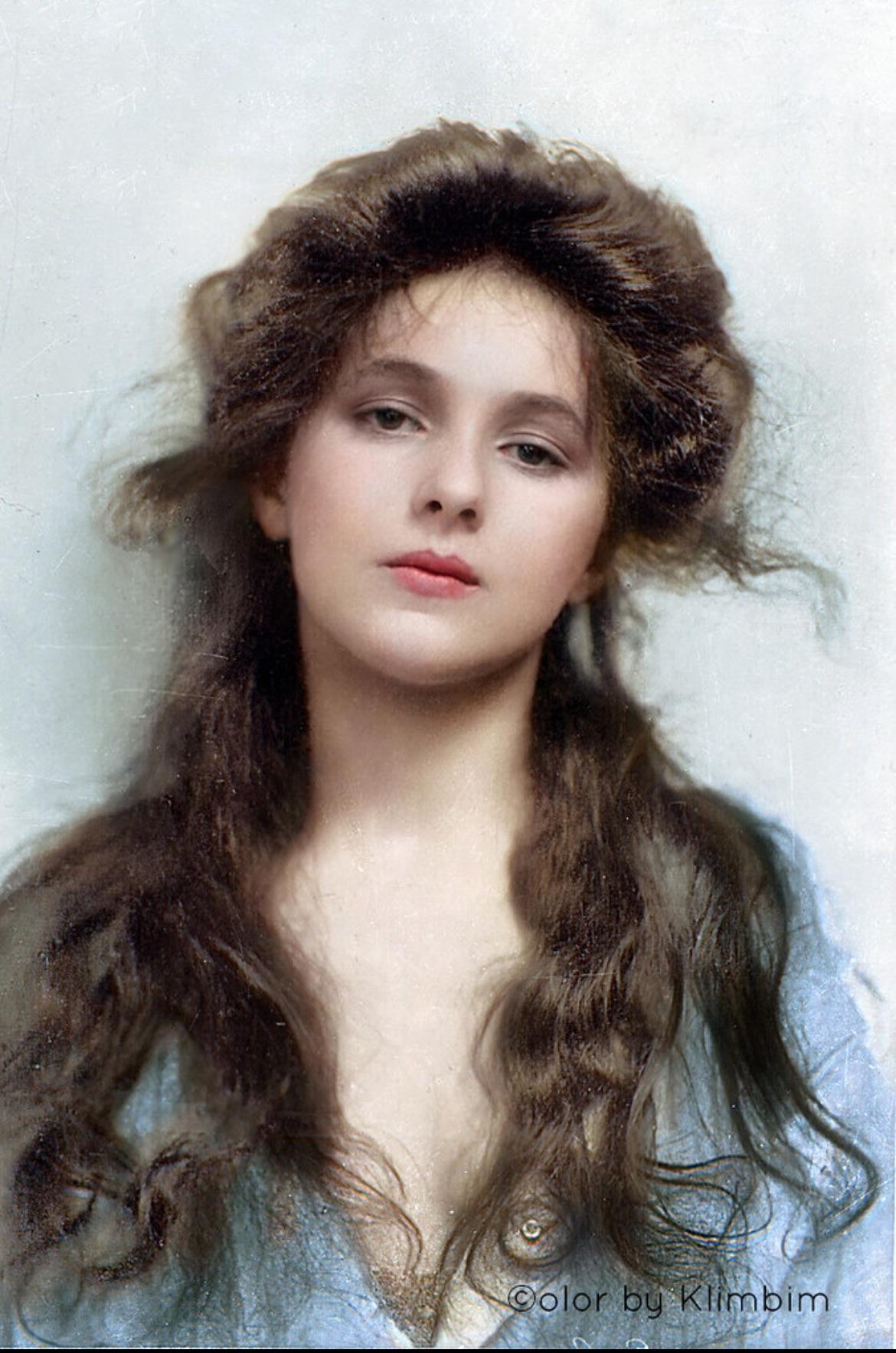 First supermodel , Evelyn Nesbit around 1900 - 1905 - USLUCK