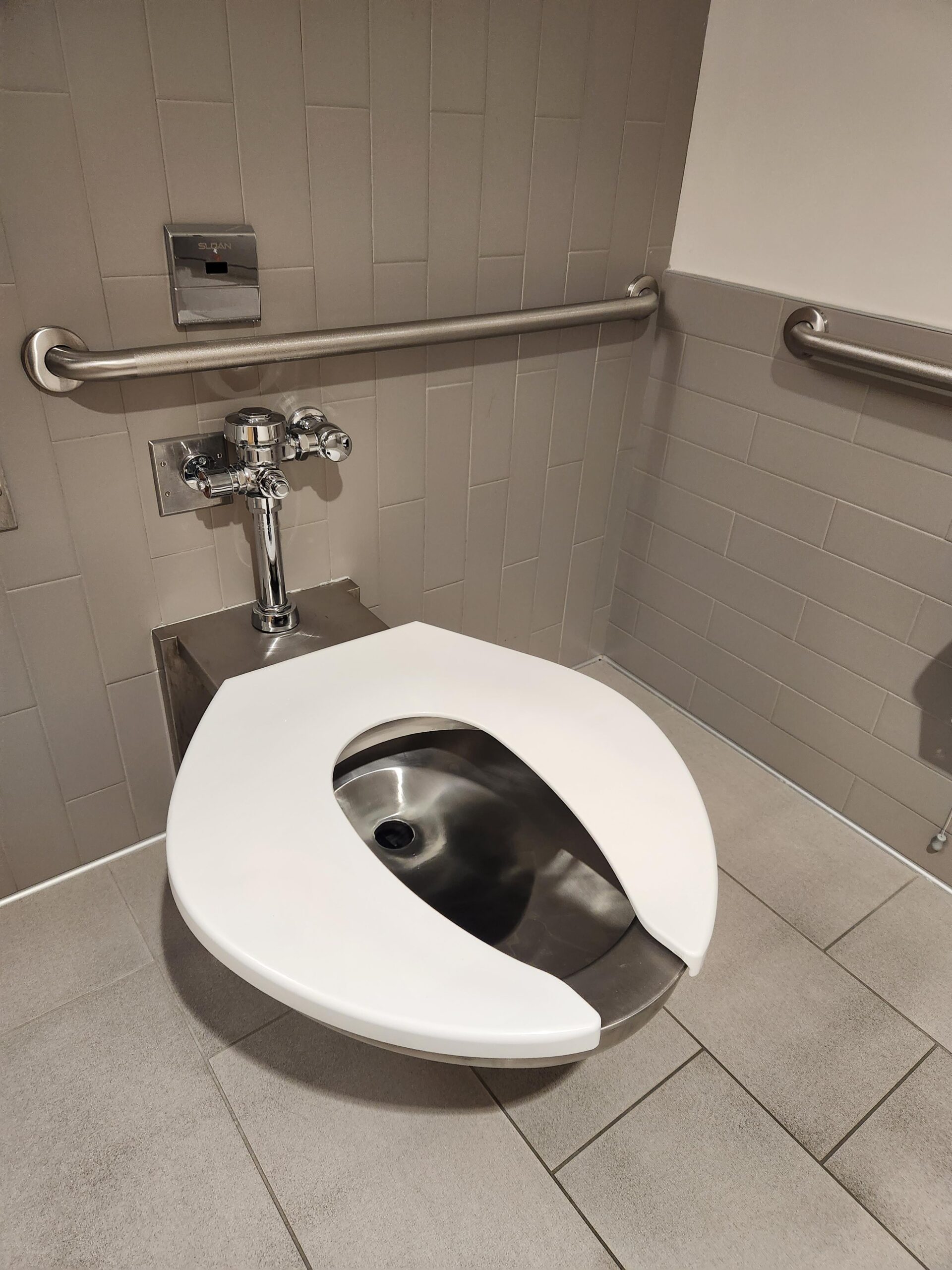Giant toilet in medical office - USLUCK
