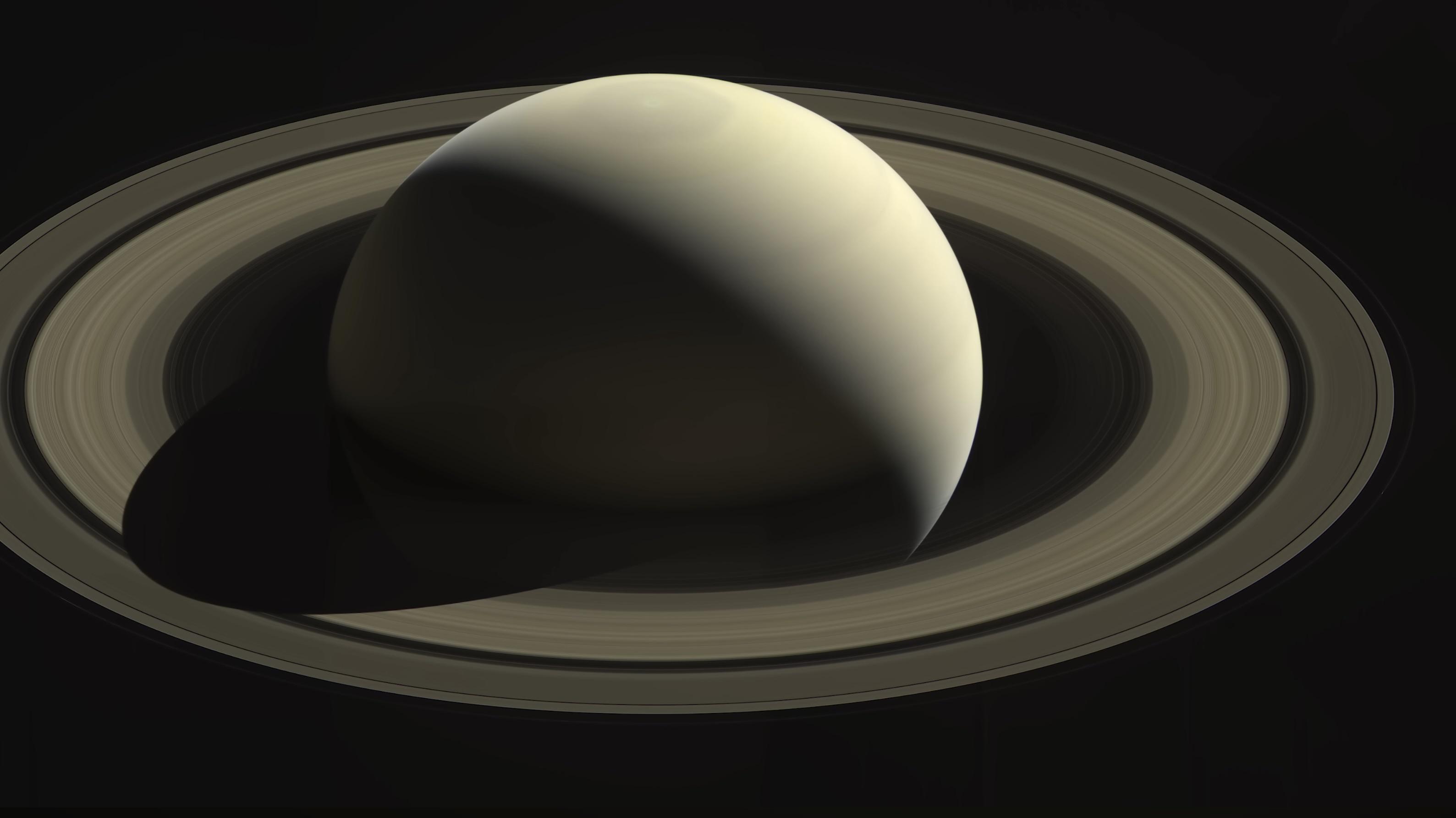 A real photo of Saturn. Cassini's cameras captured views in color by ...