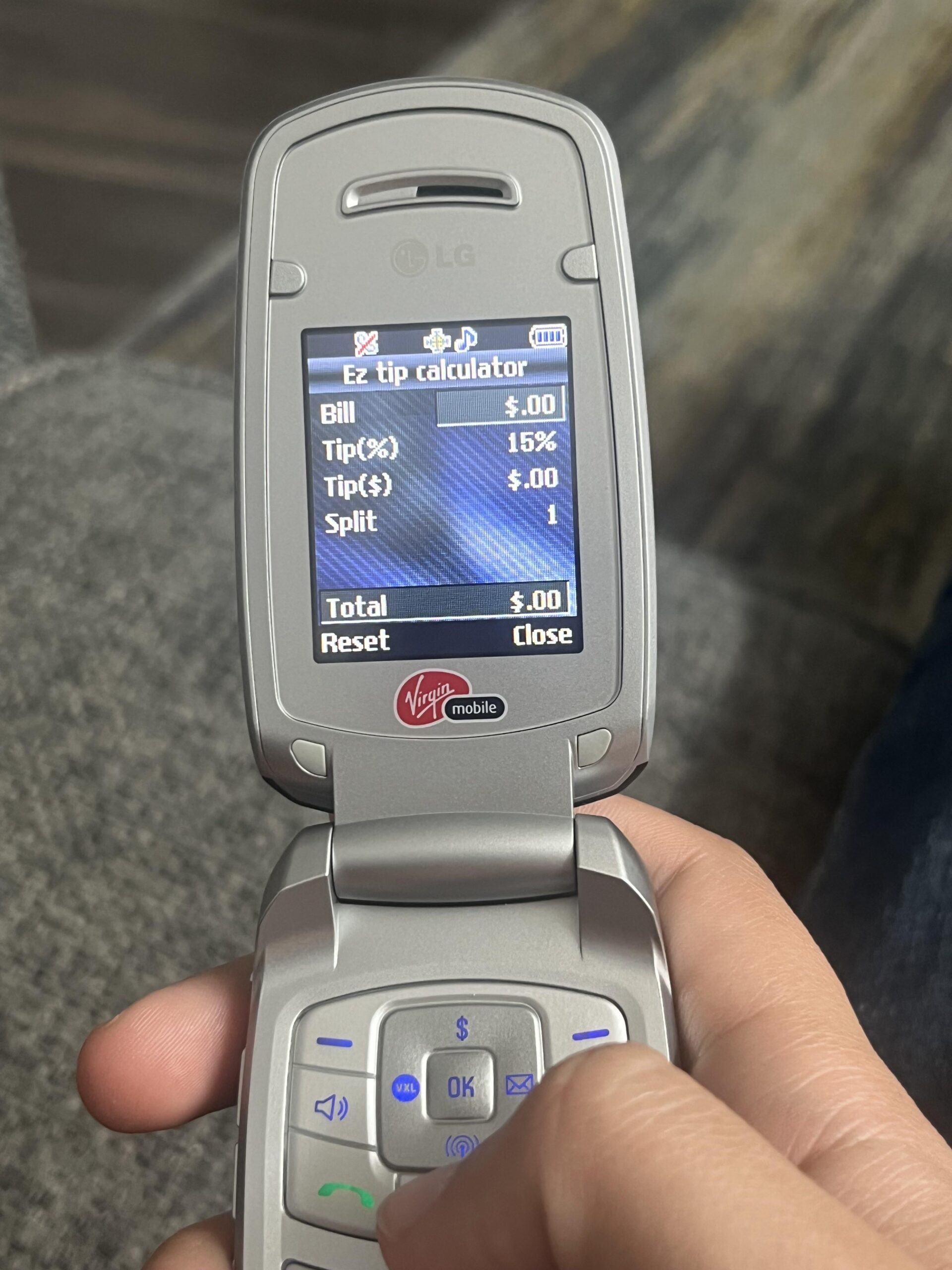 My 2008 flip-phone has a dedicated tip calculator - USLUCK