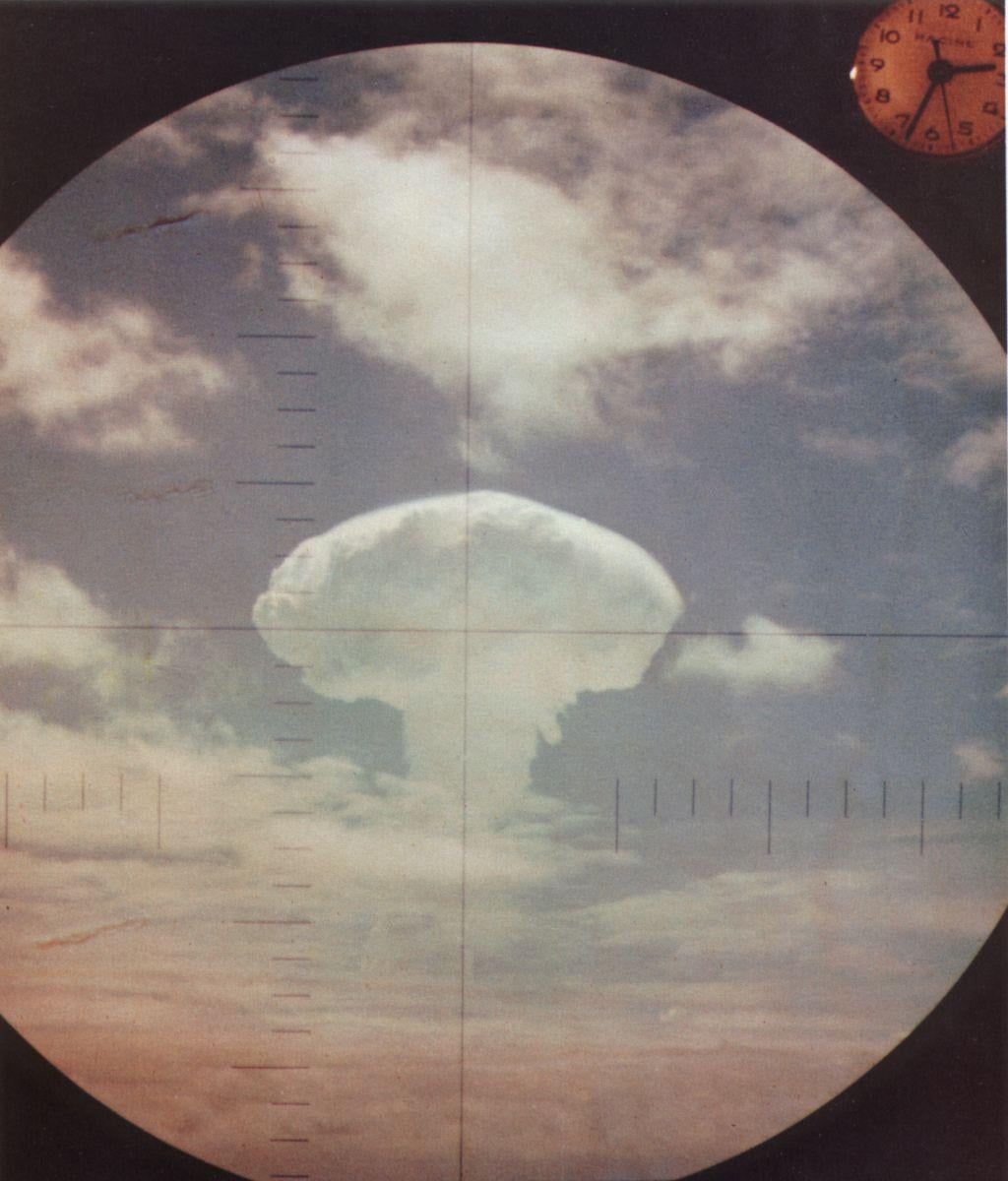 Nuclear explosion with a force equivalent to 600 kilotons of TNT ...