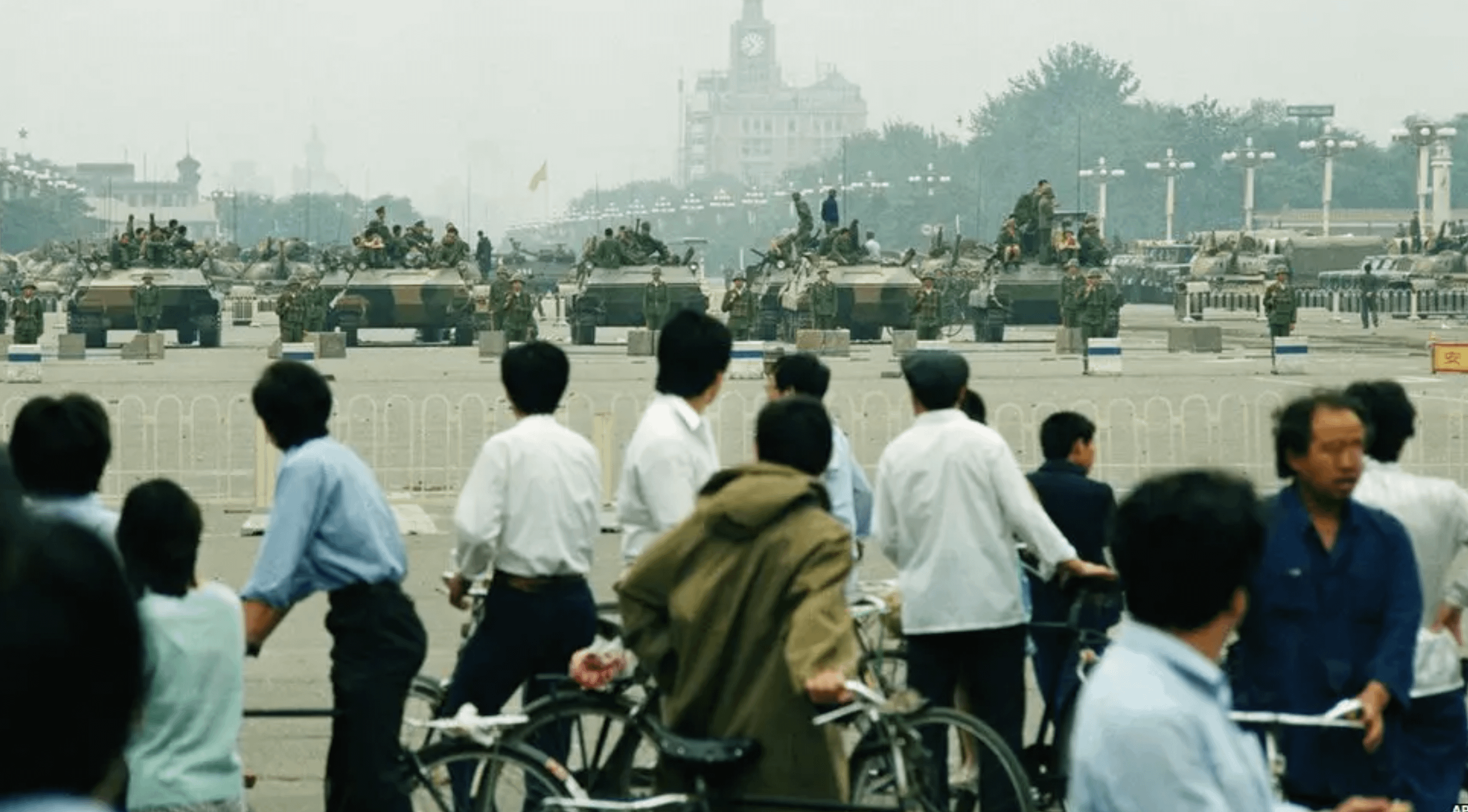Beijing protestors and residents face off against PLA tanks near ...