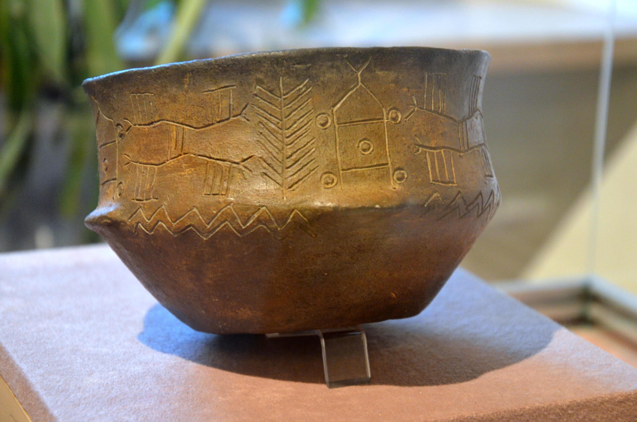 Bronocice pot, 3500 BC, south-central Poland, one of the earliest known ...