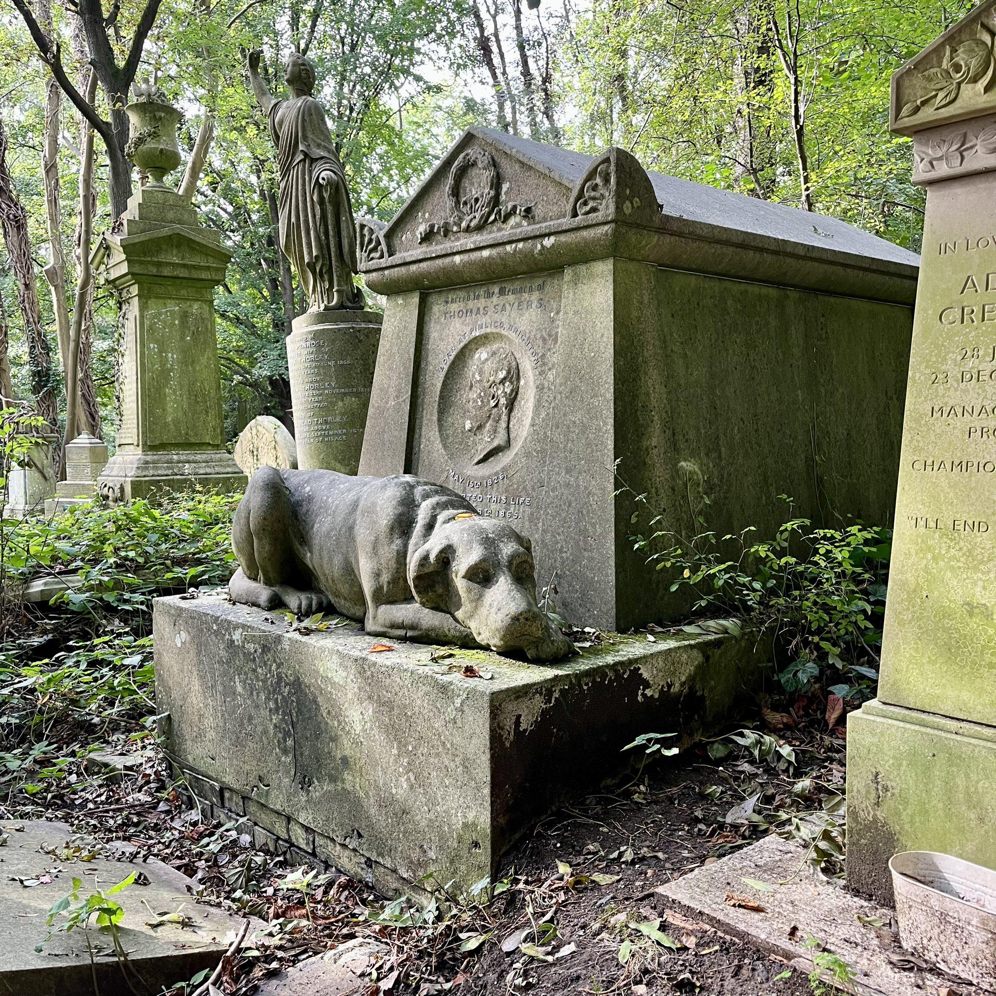The tomb of Thomas Sayers (1826-1865), who was an English bare-knuckle ...